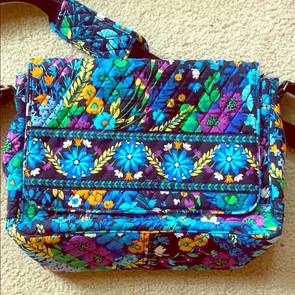 Vera Bradley | Bags | Vera Bradley Messenger Bag | Poshmark